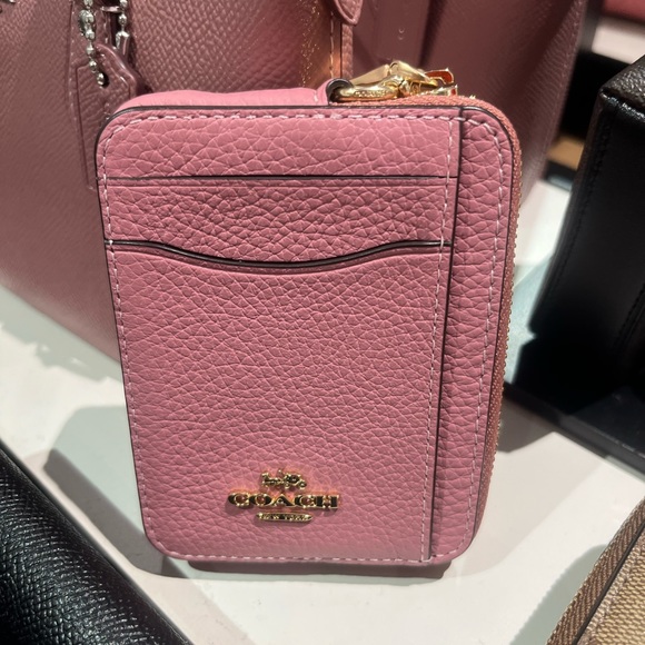 Coach | Bags | New Coach Zip Card Case In True Pink Pebbled Leather ...